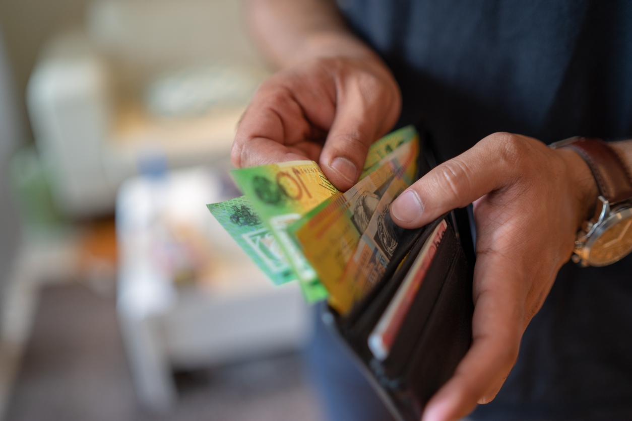 Cash is Making a Comeback – Is Your Business Ready to Take It? | Toyne ...